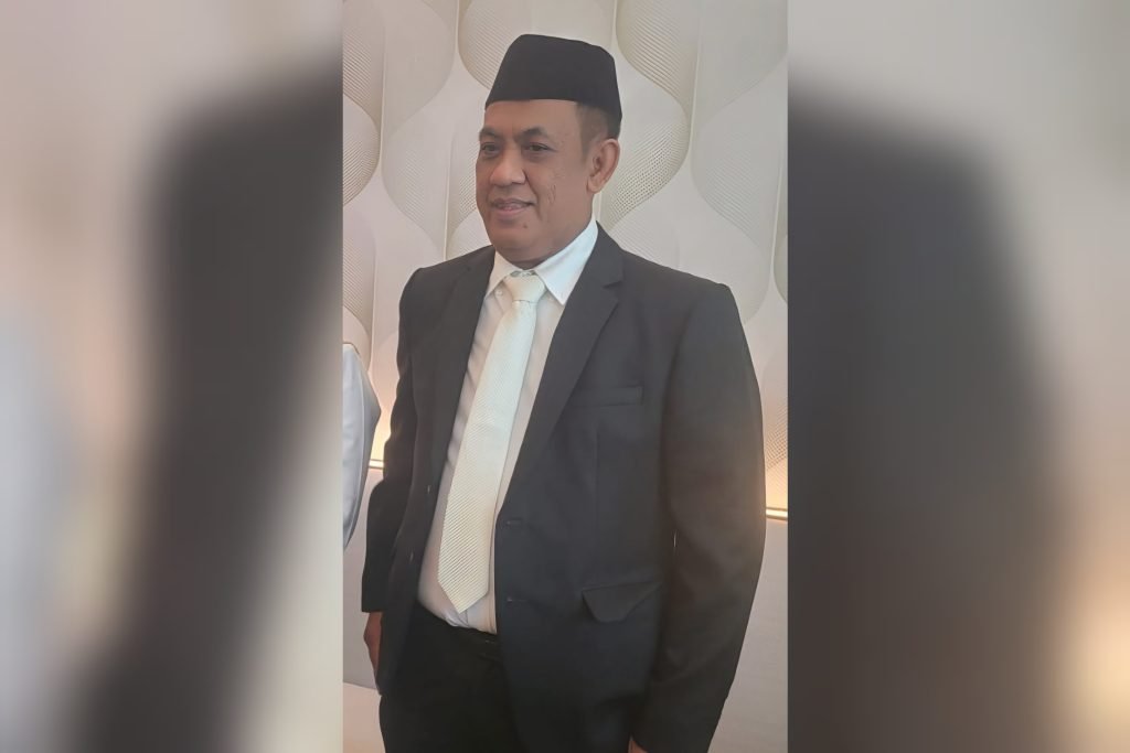 Sah! H Syamsul Bahri Resmi Dilantik Sebagai Anggota DPR RI - Lugas ...
